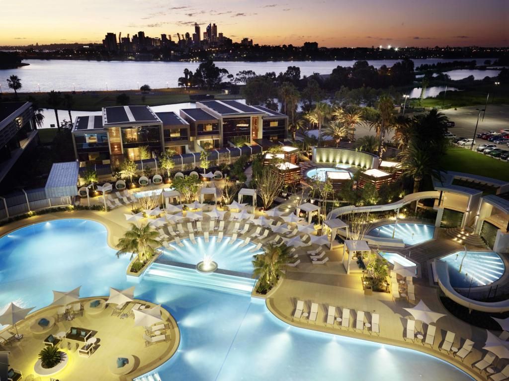 Unwind in Luxury: Crown Metropol Perth Stay 3, Pay 2 Exclusive Deal!